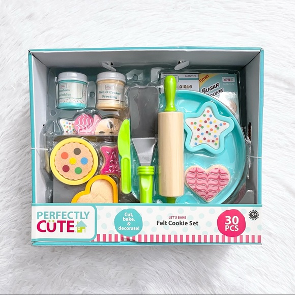 Perfectly Cute | Toys | Perfectly Cute Lets Bake Felt Cookie Set | Poshmark